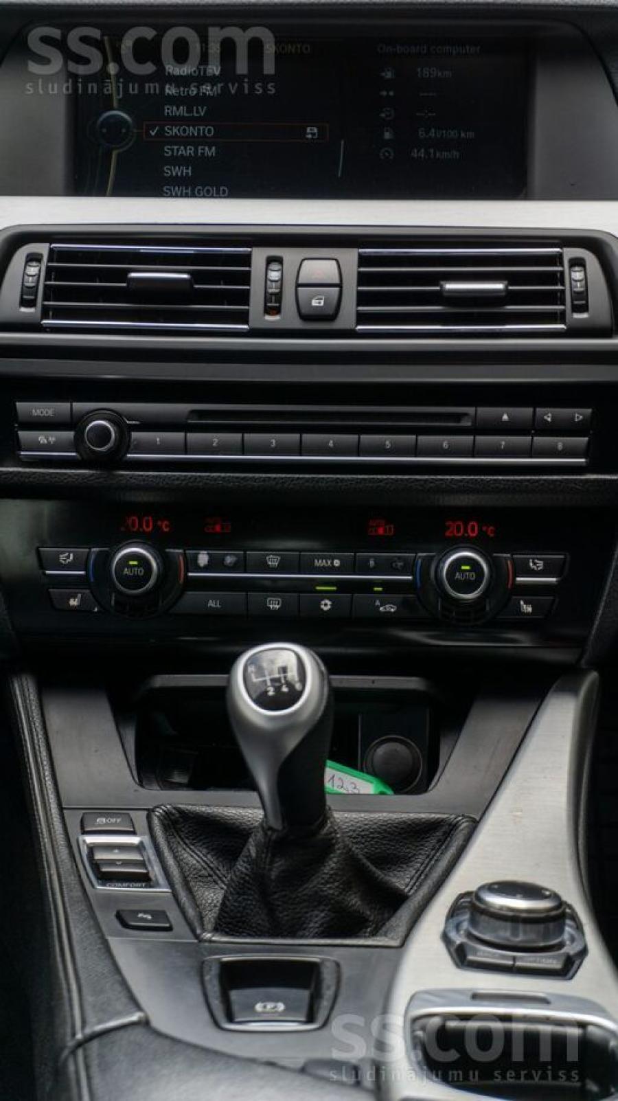 Grey BMW 530 2010 in Riga, with an engine capacity of 3.00 L and mileage of 261 thousand km for 6990 €, photo 14 on AUTOMOTO.COM.LV