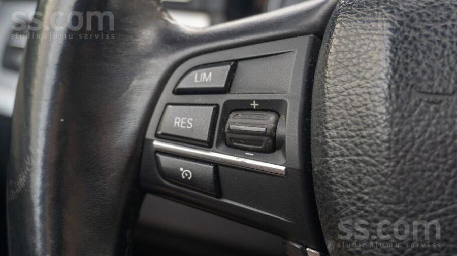 Grey BMW 530 2010 in Riga, with an engine capacity of 3.00 L and mileage of 261 thousand km for 6990 €, photo 20 on AUTOMOTO.COM.LV