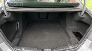 Grey BMW 530 2010 in Riga, with an engine capacity of 3.00 L and mileage of 261 thousand km for 6990 €, photo 28 on AUTOMOTO.COM.LV