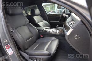 Pelēks BMW 530 2010 Rīga, ar dzinēja tilpumu 3.00 L un nobraukumu 420 tūkst. km par 8495 €, foto 17 vietnē AUTOMOTO.COM.LV