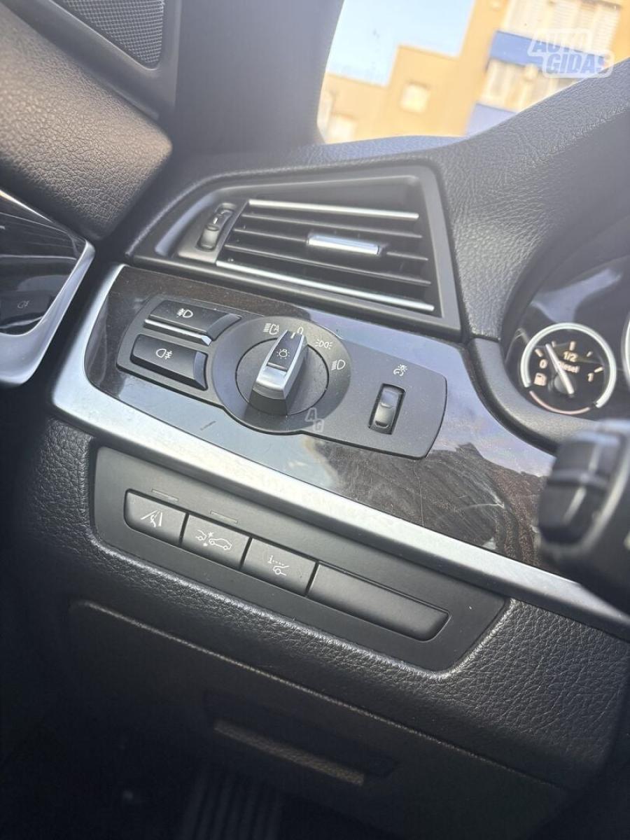 Grey BMW 530 2010 in Kaisiadorys, with an engine capacity of 3.00 L and mileage of 355 thousand km for 12500 €, photo 11 on AUTOMOTO.COM.LV