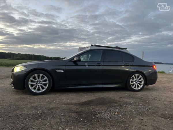 Pelēks BMW 530 2010 Kaišiadorys, ar dzinēja tilpumu 3.00 L un nobraukumu 355 tūkst. km par 12000 €, foto 4 vietnē AUTOMOTO.COM.LV