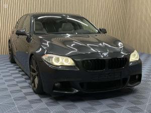 Grey BMW 530 2010 in Marijampole, with an engine capacity of 2.99 L and mileage of 270 thousand km for 10900 €, photo  on AUTOMOTO.COM.LV