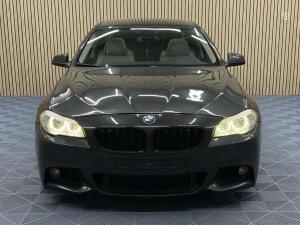 Grey BMW 530 2010 in Marijampole, with an engine capacity of 2.99 L and mileage of 270 thousand km for 10900 €, photo 5 on AUTOMOTO.COM.LV