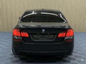 Grey BMW 530 2010 in Marijampole, with an engine capacity of 2.99 L and mileage of 270 thousand km for 10900 €, photo 8 on AUTOMOTO.COM.LV