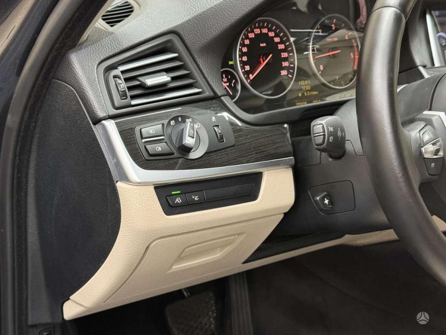 Grey BMW 530 2010 in Marijampole, with an engine capacity of 2.99 L and mileage of 270 thousand km for 10900 €, photo 25 on AUTOMOTO.COM.LV