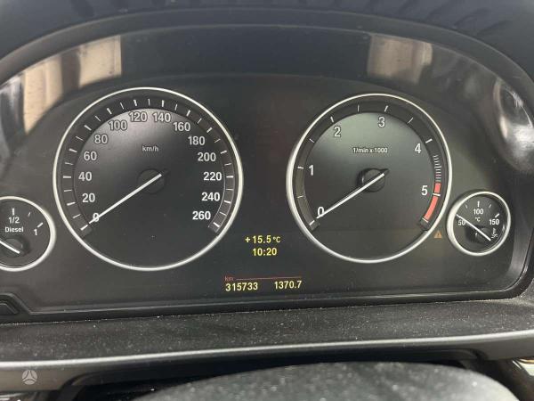 Серый БМВ 530 2010 в Вильнюс, объемом двигателя 2.99 л и пробегом 315 тыс. км за 6000 €, фото 9 на AUTOMOTO.COM.LV
