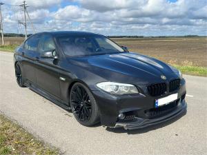 Grey BMW 530 2010 in Gargzdai, with an engine capacity of 3.00 L and mileage of 203 thousand km for 5005 €, photo 4 on AUTOMOTO.COM.LV