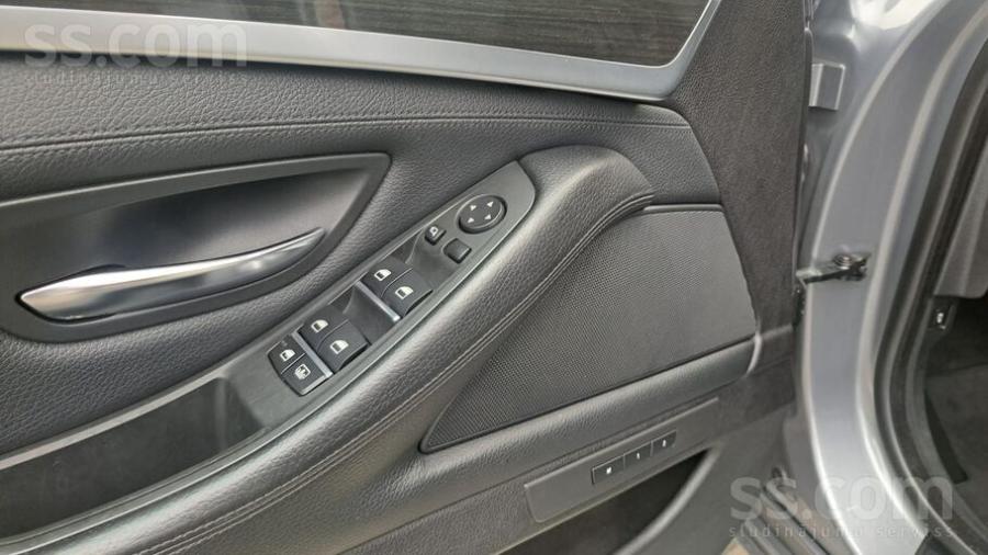 Pelēks BMW 530 2010 Rīga, ar dzinēja tilpumu 3.00 L un nobraukumu 335 tūkst. km par 9500 €, foto 16 vietnē AUTOMOTO.COM.LV