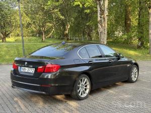 Pelēks BMW 530 2011 Kuldīga, ar dzinēja tilpumu 3.00 L un nobraukumu 260 tūkst. km par 9500 €, foto 4 vietnē AUTOMOTO.COM.LV