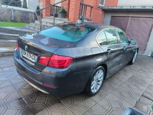 Grey BMW 530 2011 in Panevezys, with an engine capacity of 3.00 L and mileage of 328 thousand km for 7400 €, photo 3 on AUTOMOTO.COM.LV