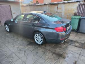 Grey BMW 530 2011 in Panevezys, with an engine capacity of 3.00 L and mileage of 328 thousand km for 7400 €, photo 4 on AUTOMOTO.COM.LV