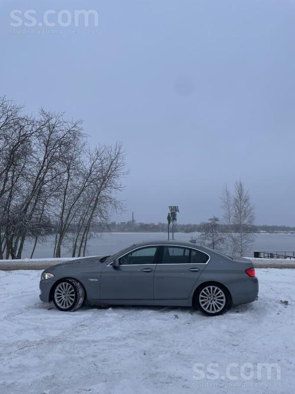 Grey BMW 530 2011 in Ogre, with an engine capacity of 3.00 L and mileage of 0 thousand km for 8000 €, photo 4 on AUTOMOTO.COM.LV