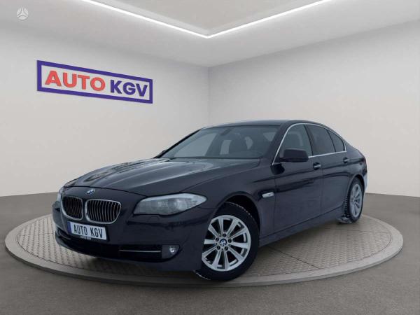Grey BMW 530 2011 in Kaunas, with an engine capacity of 3.00 L and mileage of 278 thousand km for 10999 €, photo 1 on AUTOMOTO.COM.LV