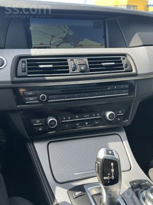 Pelēks BMW 530 2011 Rīga, ar dzinēja tilpumu 3.00 L un nobraukumu 270 tūkst. km par 9000 €, foto 13 vietnē AUTOMOTO.COM.LV
