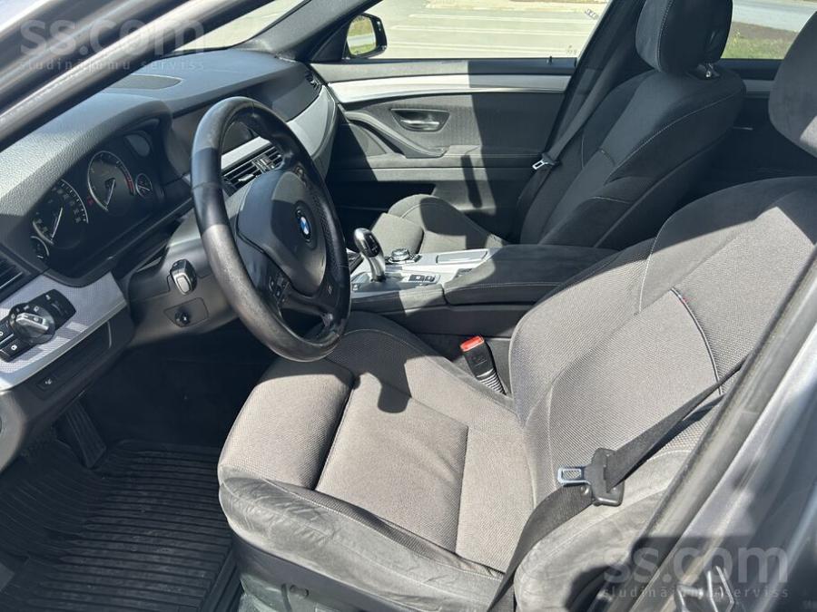 Pelēks BMW 530 2011 Rīga, ar dzinēja tilpumu 3.00 L un nobraukumu 270 tūkst. km par 9000 €, foto 28 vietnē AUTOMOTO.COM.LV
