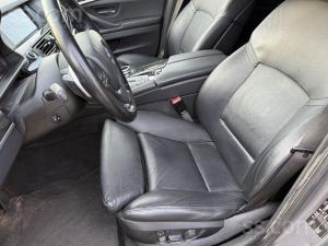 Grey BMW 530 2011 in Riga, with an engine capacity of 3.00 L and mileage of 274 thousand km for 10900 €, photo 9 on AUTOMOTO.COM.LV