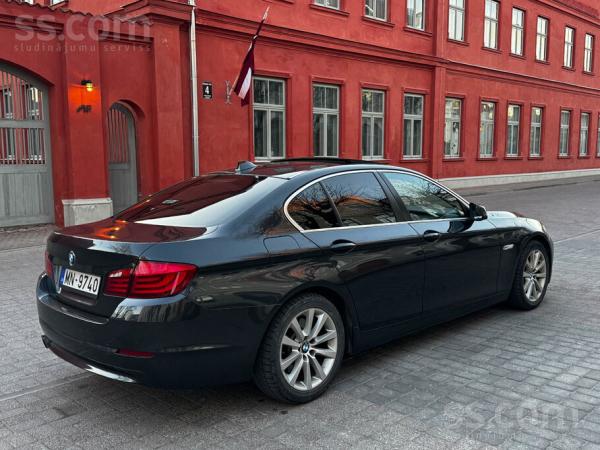 Pelēks BMW 530 2011 Kuldīga, ar dzinēja tilpumu 3.00 L un nobraukumu 324 tūkst. km par 10700 €, foto 5 vietnē AUTOMOTO.COM.LV