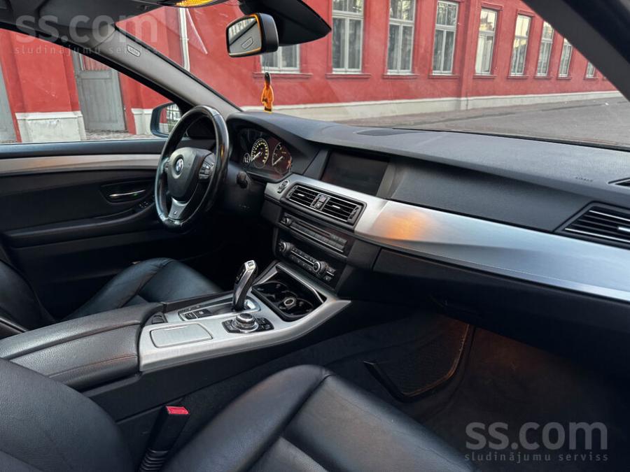 Pelēks BMW 530 2011 Kuldīga, ar dzinēja tilpumu 3.00 L un nobraukumu 324 tūkst. km par 10700 €, foto 13 vietnē AUTOMOTO.COM.LV