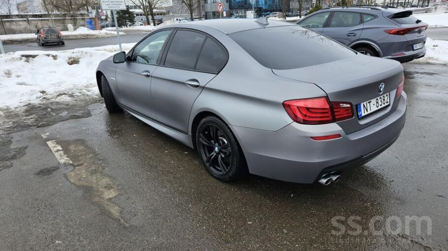 Pelēks BMW 530 2011 Rīga, ar dzinēja tilpumu 3.00 L un nobraukumu 234 tūkst. km par 10500 €, foto 5 vietnē AUTOMOTO.COM.LV