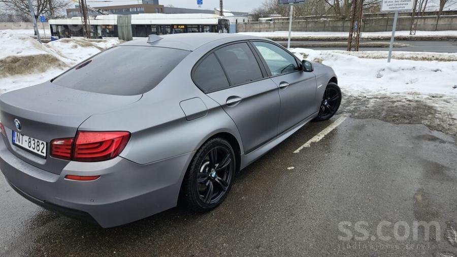 Pelēks BMW 530 2011 Rīga, ar dzinēja tilpumu 3.00 L un nobraukumu 234 tūkst. km par 10500 €, foto 6 vietnē AUTOMOTO.COM.LV