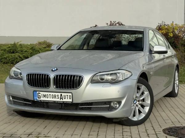 Grey BMW 530 2011 in Riga, with an engine capacity of 3.00 L and mileage of 261 thousand km for 8990 €, photo 1 on AUTOMOTO.COM.LV