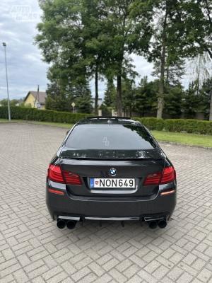 Grey BMW 530 2011 in Marijampole, with an engine capacity of 3.00 L and mileage of 369 thousand km for 12800 €, photo 9 on AUTOMOTO.COM.LV