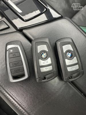Grey BMW 530 2011 in Marijampole, with an engine capacity of 3.00 L and mileage of 369 thousand km for 12800 €, photo 12 on AUTOMOTO.COM.LV