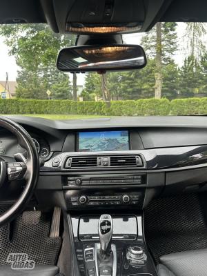 Grey BMW 530 2011 in Marijampole, with an engine capacity of 3.00 L and mileage of 369 thousand km for 12800 €, photo 18 on AUTOMOTO.COM.LV