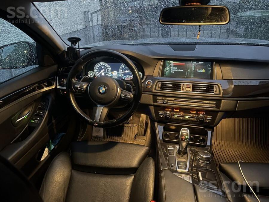 Grey BMW 530 2011 in Riga, with an engine capacity of 3.00 L and mileage of 254 thousand km for 14000 €, photo 9 on AUTOMOTO.COM.LV