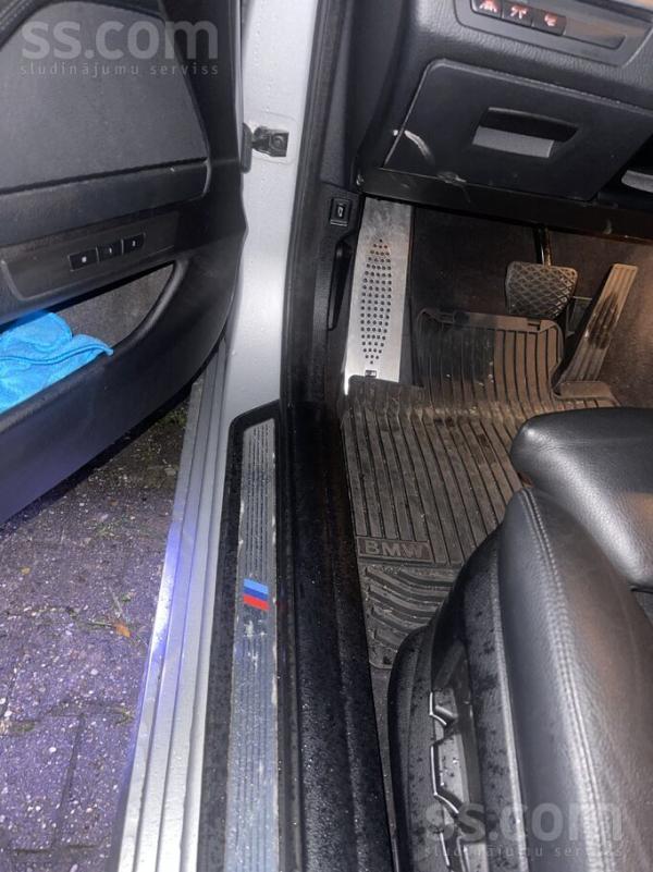 Pelēks BMW 530 2011 Rīga, ar dzinēja tilpumu 3.00 L un nobraukumu 254 tūkst. km par 14000 €, foto 9 vietnē AUTOMOTO.COM.LV