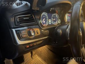 Grey BMW 530 2011 in Riga, with an engine capacity of 3.00 L and mileage of 254 thousand km for 14000 €, photo 12 on AUTOMOTO.COM.LV