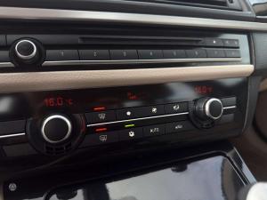 Grey BMW 530 2011 in Klaipeda, with an engine capacity of 3.00 L and mileage of 271 thousand km for 8999 €, photo 17 on AUTOMOTO.COM.LV