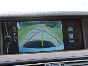 Grey BMW 530 2011 in Vilnius, with an engine capacity of 2.99 L and mileage of 320 thousand km for 10000 €, photo 37 on AUTOMOTO.COM.LV