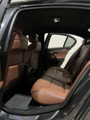 Pelēks BMW 530 2011 Klaipėda, ar dzinēja tilpumu 2.99 L un nobraukumu 319 tūkst. km par 8500 €, foto 7 vietnē AUTOMOTO.COM.LV