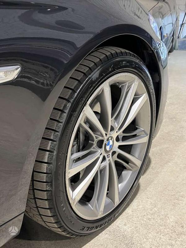 Grey BMW 530 2011 in Klaipeda, with an engine capacity of 2.99 L and mileage of 319 thousand km for 8500 €, photo 8 on AUTOMOTO.COM.LV