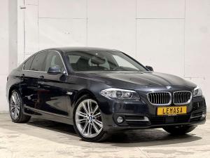 Pelēks BMW 530 2011 Klaipėda, ar dzinēja tilpumu 2.99 L un nobraukumu 319 tūkst. km par 8500 €, foto 15 vietnē AUTOMOTO.COM.LV