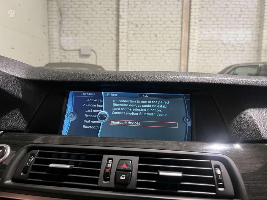 Pelēks BMW 530 2011 Klaipėda, ar dzinēja tilpumu 2.99 L un nobraukumu 319 tūkst. km par 8500 €, foto 19 vietnē AUTOMOTO.COM.LV