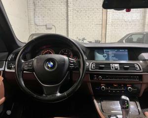 Pelēks BMW 530 2011 Klaipėda, ar dzinēja tilpumu 2.99 L un nobraukumu 319 tūkst. km par 8500 €, foto 27 vietnē AUTOMOTO.COM.LV