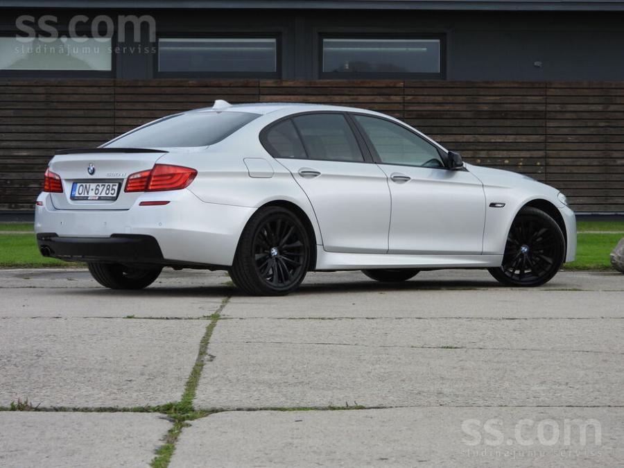 Pelēks BMW 530 2011 Rīga, ar dzinēja tilpumu 3.00 L un nobraukumu 283 tūkst. km par 9990 €, foto 8 vietnē AUTOMOTO.COM.LV
