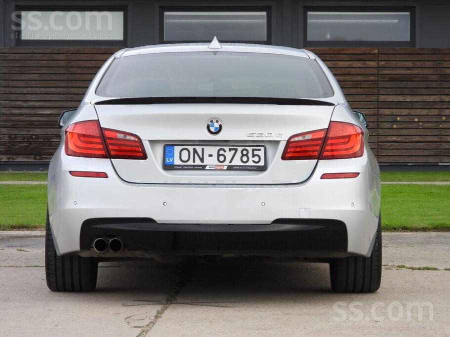 Pelēks BMW 530 2011 Rīga, ar dzinēja tilpumu 3.00 L un nobraukumu 283 tūkst. km par 9990 €, foto 9 vietnē AUTOMOTO.COM.LV