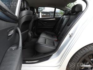 Pelēks BMW 530 2011 Rīga, ar dzinēja tilpumu 3.00 L un nobraukumu 283 tūkst. km par 9990 €, foto 15 vietnē AUTOMOTO.COM.LV