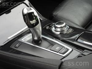 Pelēks BMW 530 2011 Rīga, ar dzinēja tilpumu 3.00 L un nobraukumu 283 tūkst. km par 9990 €, foto 18 vietnē AUTOMOTO.COM.LV