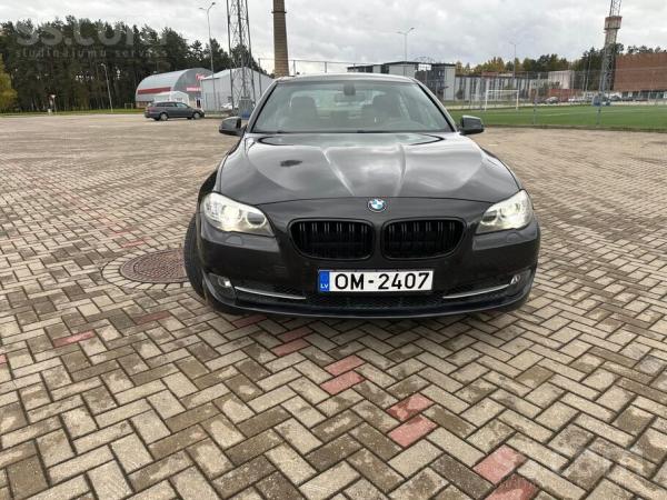 Pelēks BMW 530 2011 Rīga, ar dzinēja tilpumu 3.00 L un nobraukumu 347 tūkst. km par 7900 €, foto 3 vietnē AUTOMOTO.COM.LV