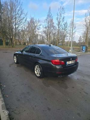Pelēks BMW 530 2012 Naujoji Akmenė, ar dzinēja tilpumu 2.99 L un nobraukumu 222 tūkst. km par 8400 €, foto 7 vietnē AUTOMOTO.COM.LV