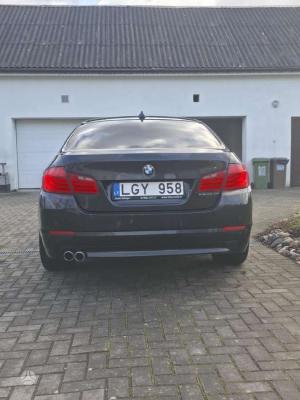 Pelēks BMW 530 2012 Naujoji Akmenė, ar dzinēja tilpumu 2.99 L un nobraukumu 222 tūkst. km par 8400 €, foto 9 vietnē AUTOMOTO.COM.LV