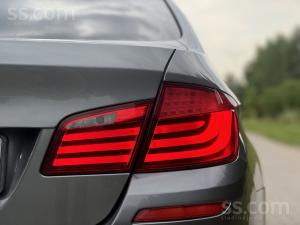 Grey BMW 530 2012 in Valmiera, with an engine capacity of 3.00 L and mileage of 215 thousand km for 13490 €, photo 9 on AUTOMOTO.COM.LV