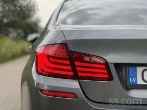 Grey BMW 530 2012 in Valmiera, with an engine capacity of 3.00 L and mileage of 215 thousand km for 13490 €, photo 10 on AUTOMOTO.COM.LV