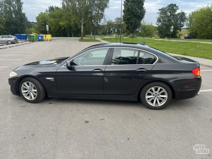 Pelēks BMW 530 2012 Kauņa, ar dzinēja tilpumu 3.00 L un nobraukumu 361 tūkst. km par 7100 €, foto 5 vietnē AUTOMOTO.COM.LV