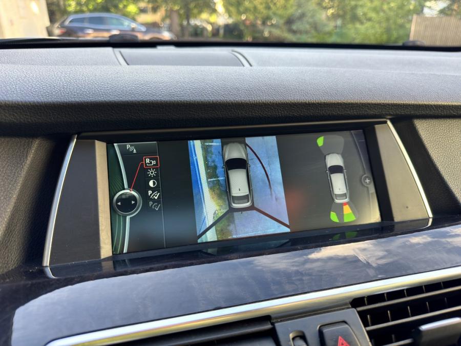 Pelēks BMW 530 2012 Tallina, ar dzinēja tilpumu 0.00 L un nobraukumu 241 tūkst. km par 9990 €, foto 24 vietnē AUTOMOTO.COM.LV